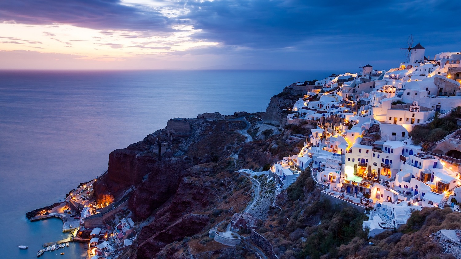 The 29 Best Luxury Santorini Hotels | Five Star Alliance
